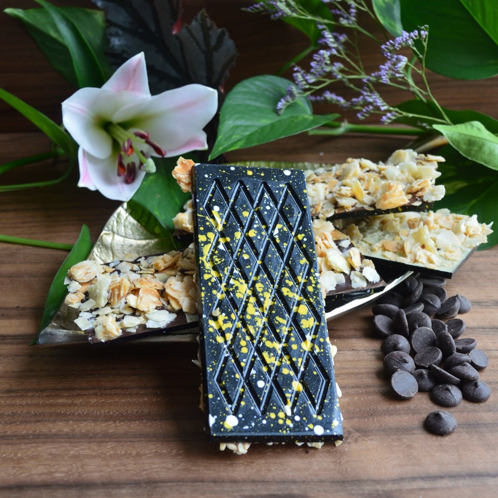 Chocoladerepen Classic met Victoriabeslag - MaDe Chocolaterie